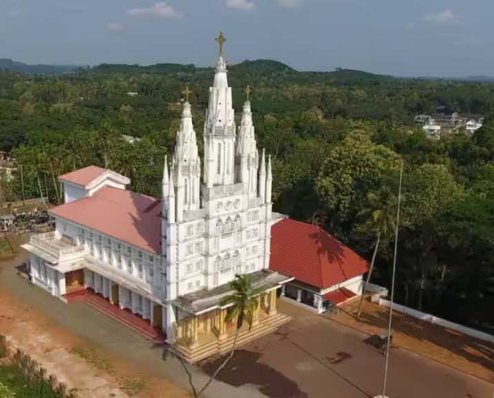 Know All about Kolenchery Town - History & Modern Living